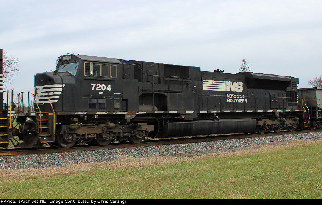 NS 7204 on 569